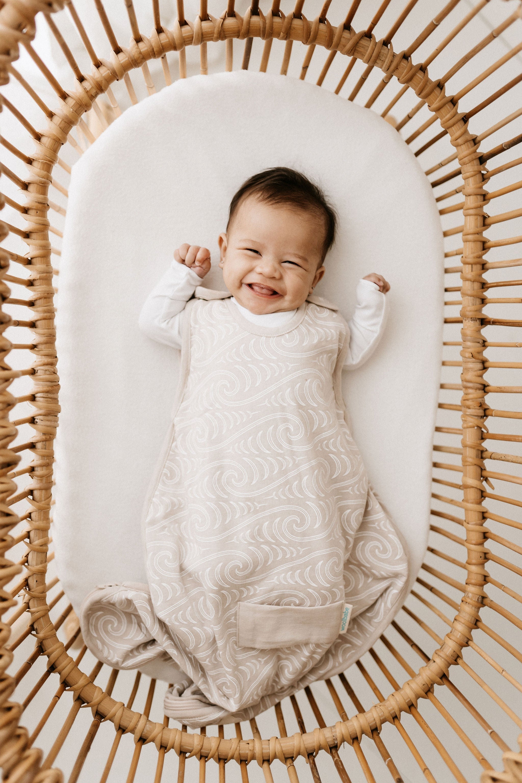 Why Merino is a Great Choice for Dressing Your Newborn – Lila Jasmine